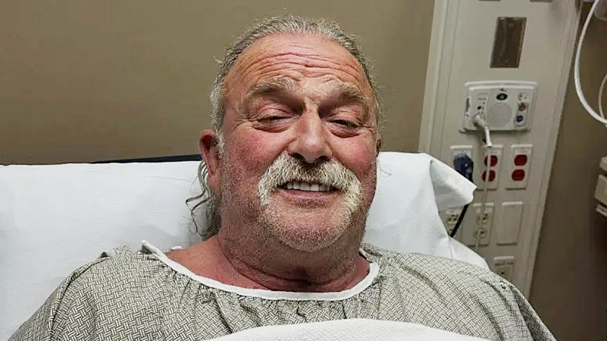 Jake Roberts undergoes heart surgery